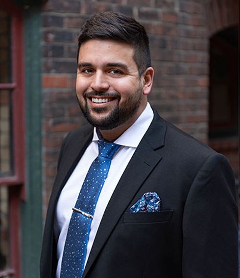 About Us Commercial Insurance Broker | KASE